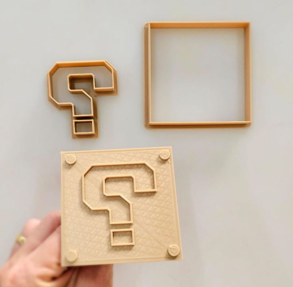 Cortador Super Mario Interrogação – Mariana Garbi